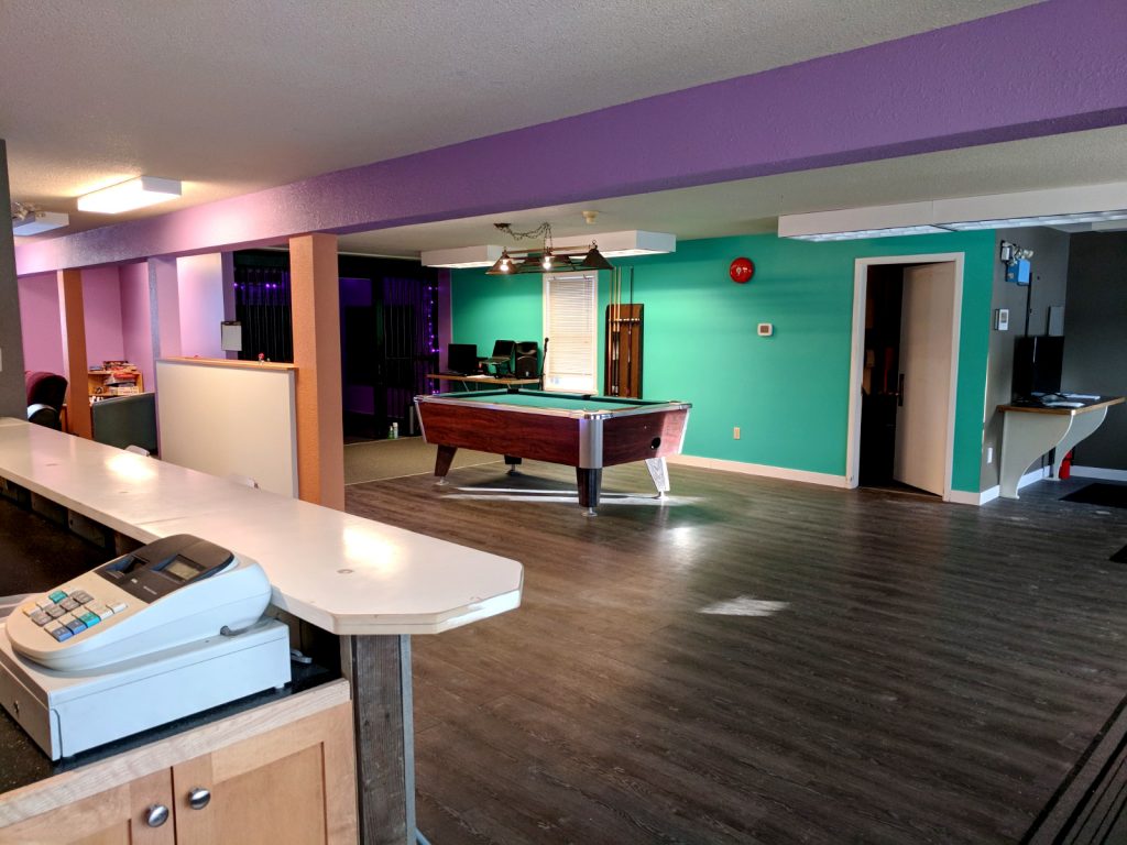 inside-hub2 - Summit Youth Centre - Invermere, BC